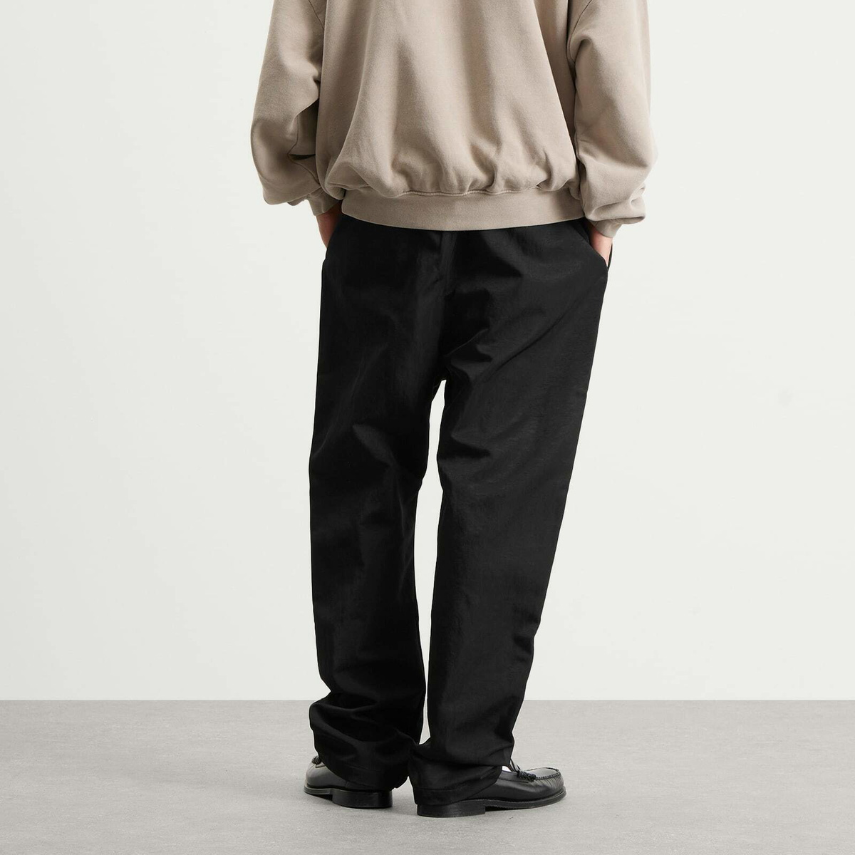 Fear of God ESSENTIALS Men's Active Trace Relaxed Drawstring Pants in ...