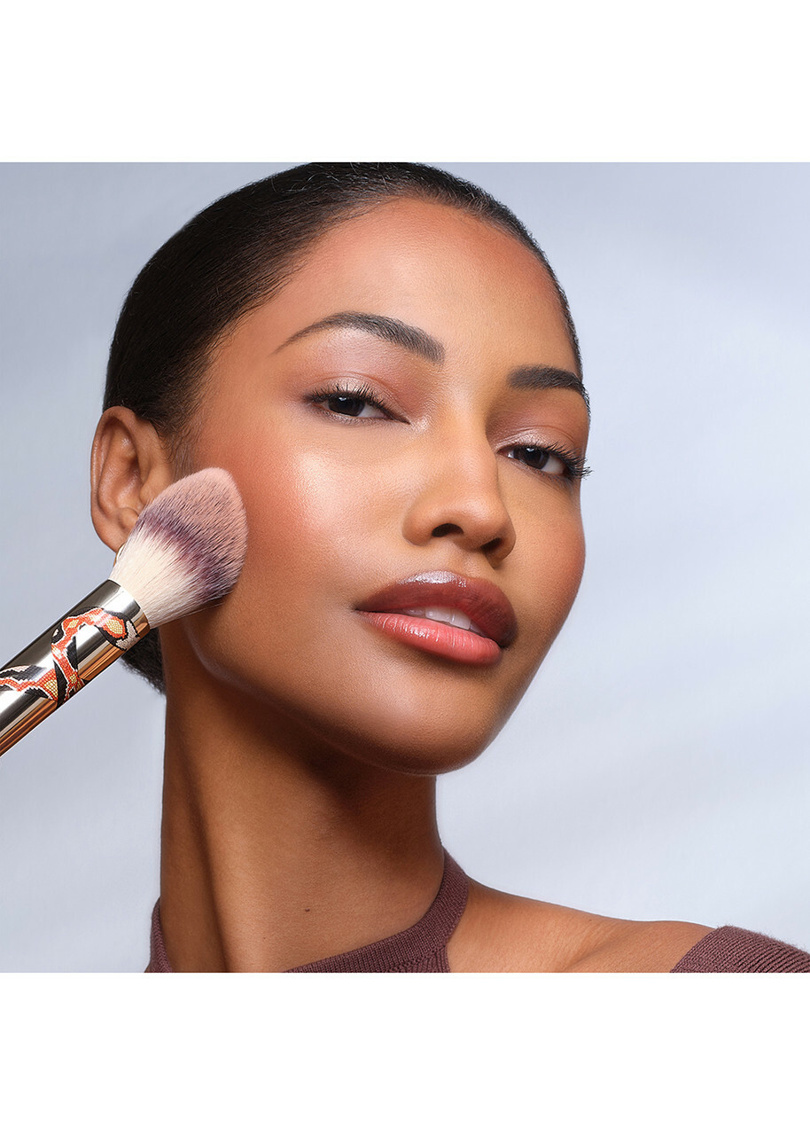 Hourglass Travel Powder Brush Snake HOURGLASS