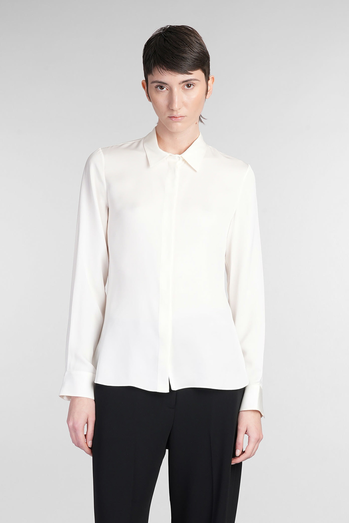 Theory Shirt In Beige Silk Theory
