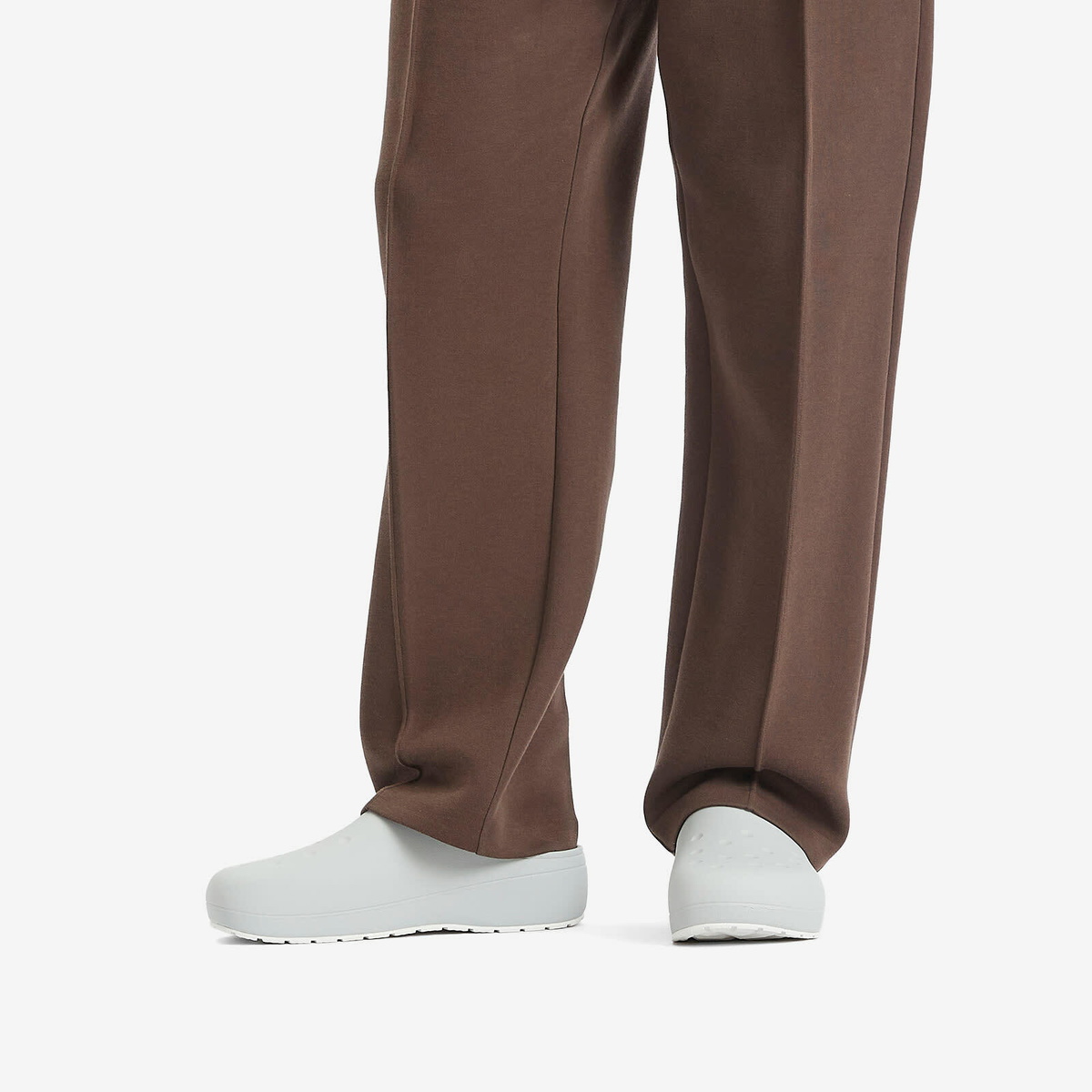 Crocs Men's Classic Quiet Clog in Mirage Crocs