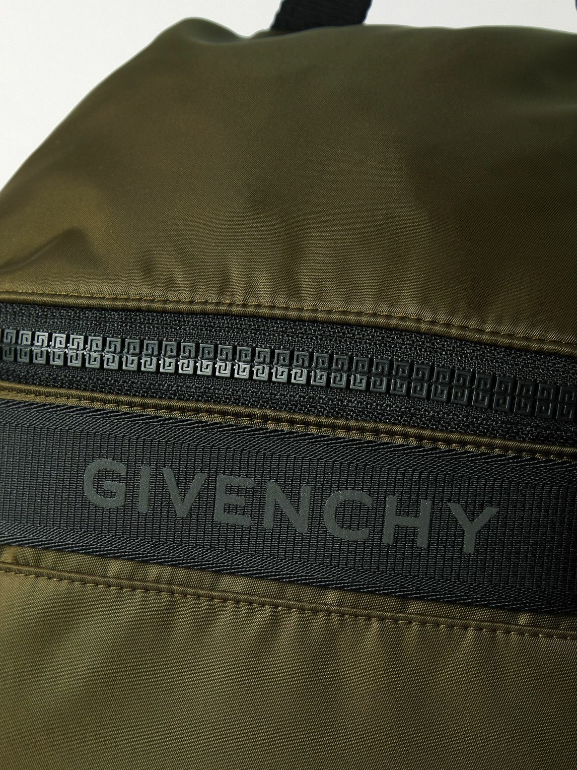 Givenchy - G-Trek Logo-Print Shell Backpack Givenchy