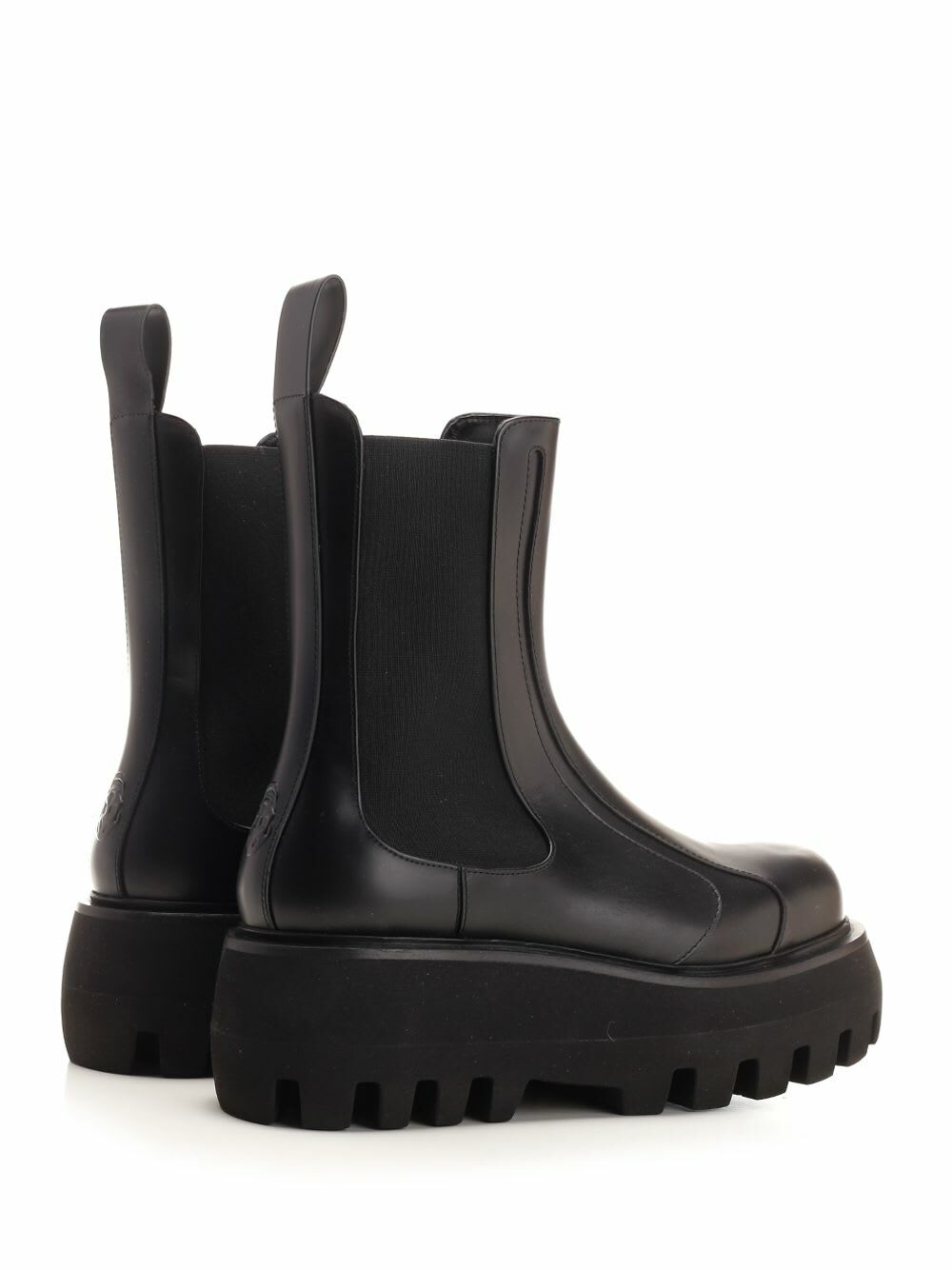 Alexander McQueen Chelsea Boots sofa Alexander McQueen