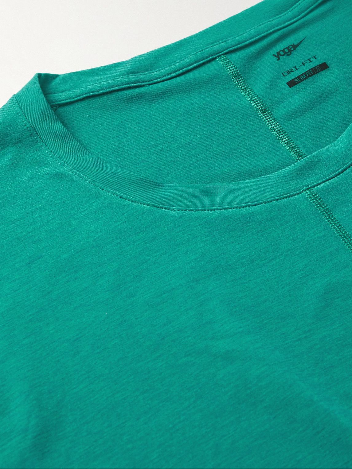 Nike Training - Slim-Fit Dri-FIT Yoga T-Shirt - Green Nike Training