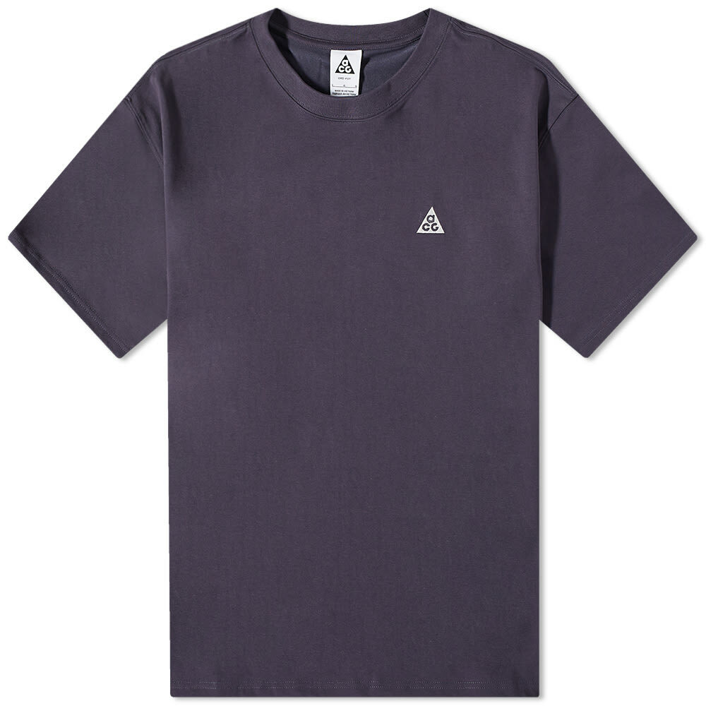 Nike Men's ACG Logo T-Shirt in Gridiron Nike