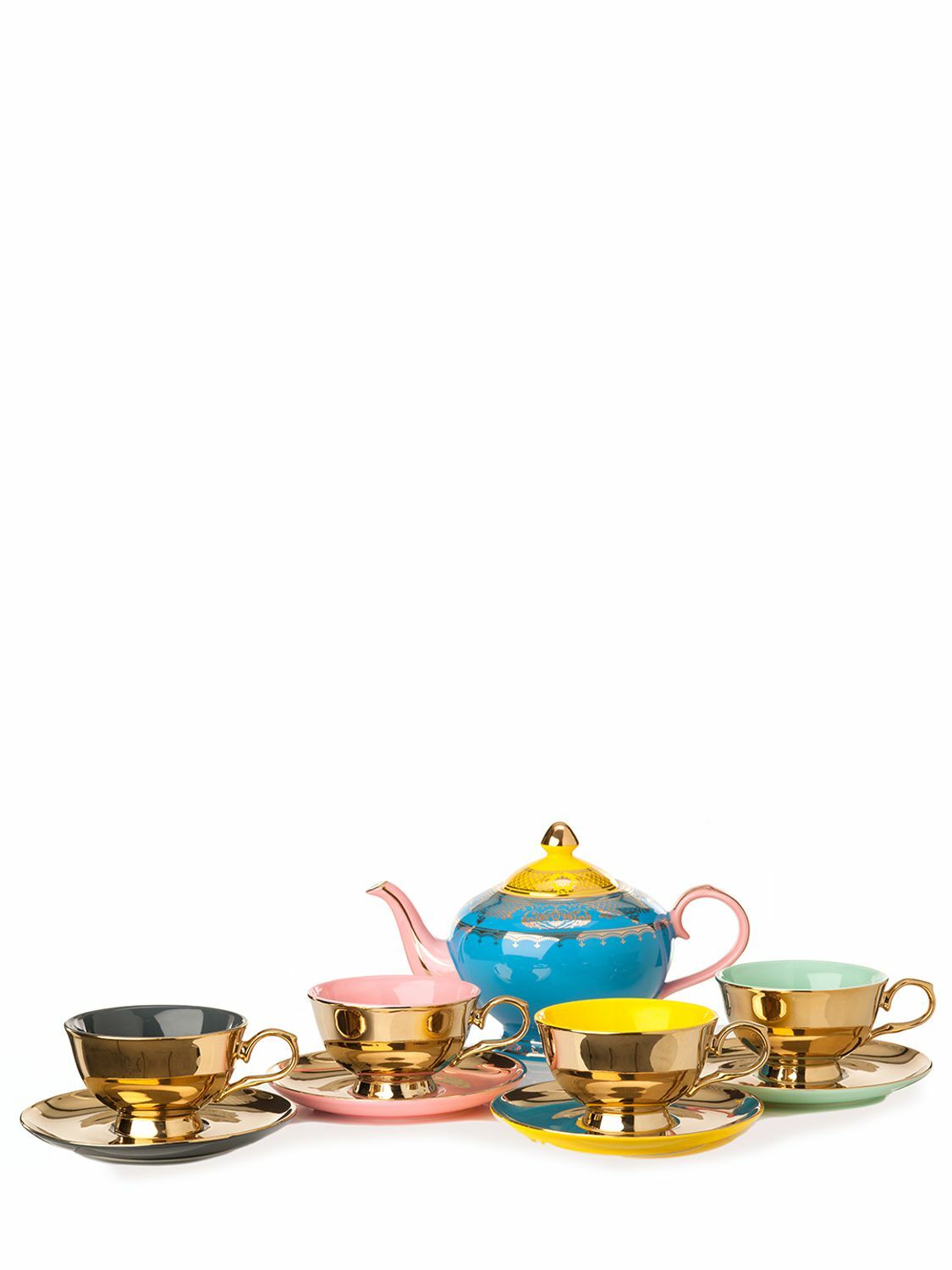 POLSPOTTEN - Set Of 4 Legacy Gold Tea Cups & Saucers POLSPOTTEN