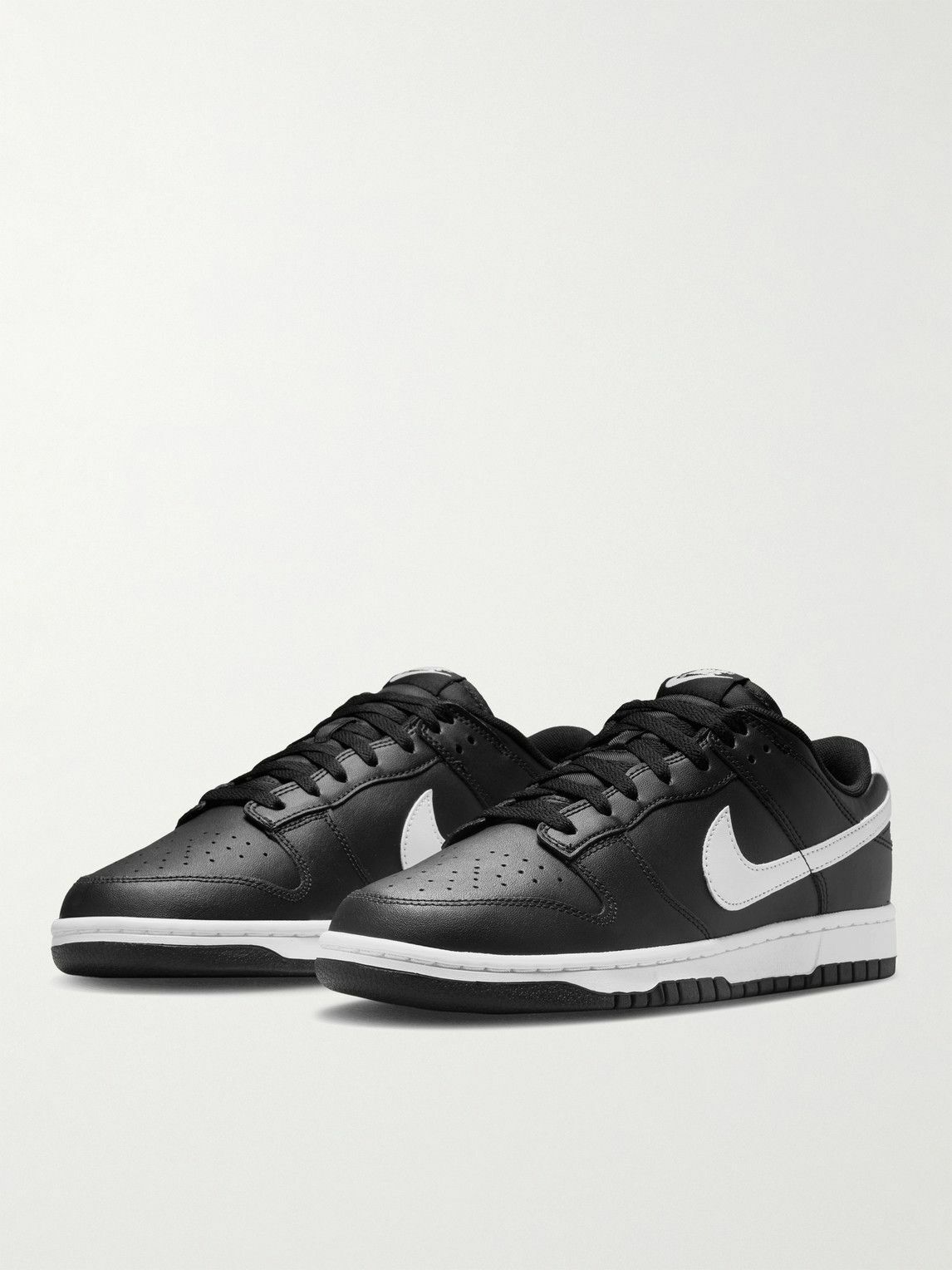 Nike - Dunk Low Retro Leather Sneakers - Black Nike