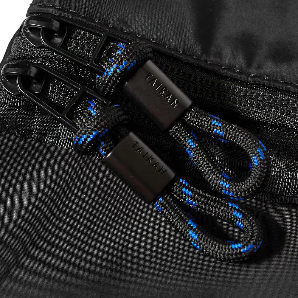 Taikan Men's Small Sacoche Cross Body Bag in Black Taikan