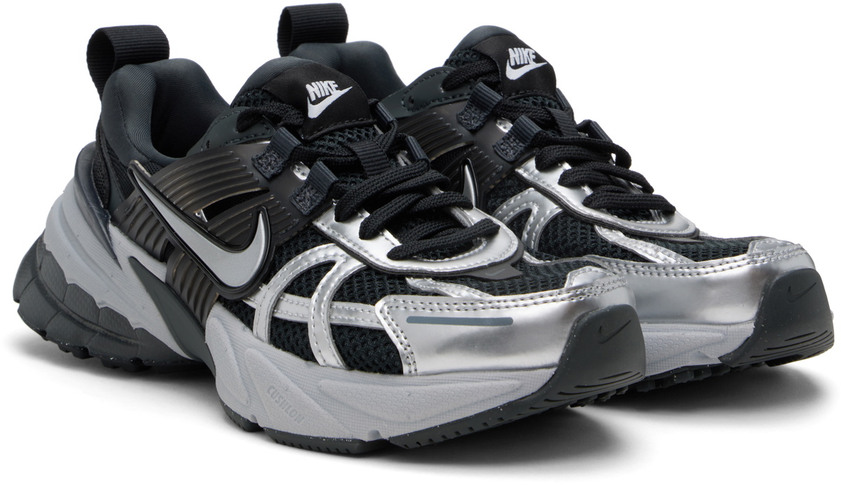 Nike Black & Silver V2K Run Sneakers Nike