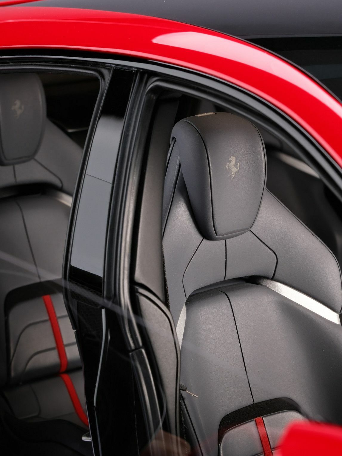 Amalgam Collection - Ferrari Purosangue Limited Edition 1:8 Model Car ...