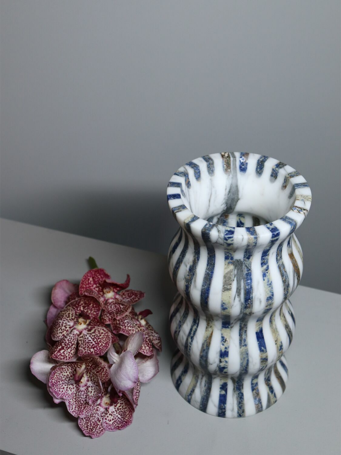 EDITIONS MILANO Versilia Blue Vase Editions Milano