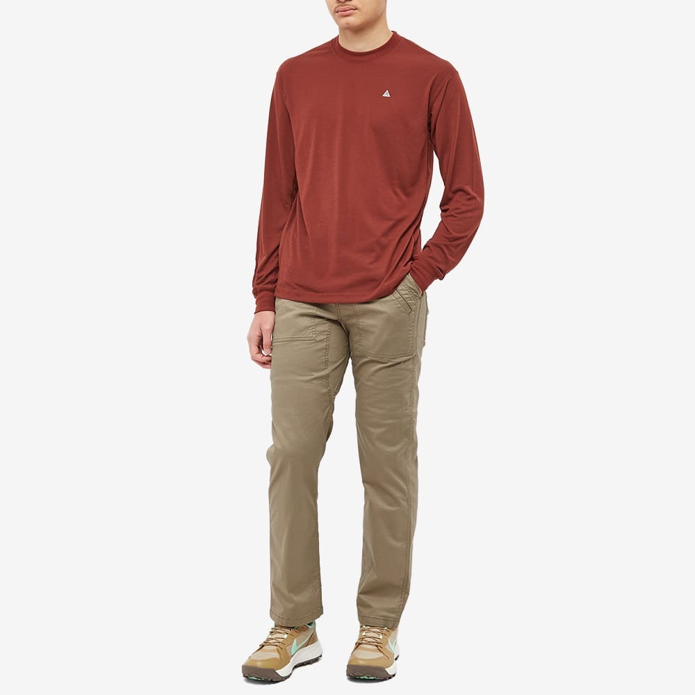 Nike Men's ACG Dri-Fit Goat Rocks Top in Oxen Brown/Light Menta/Brown ...