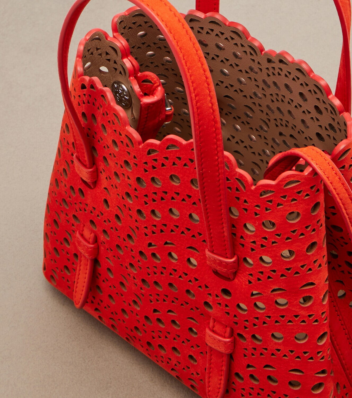 Alaïa Mina 20 Vienne leather tote bag ALAÏA