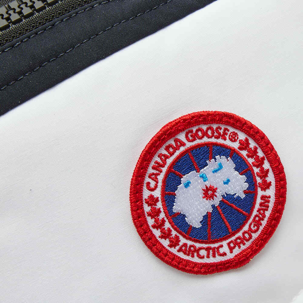 Canada Goose Men's Regeneration Waist Pack in Northern Night/Navy ...
