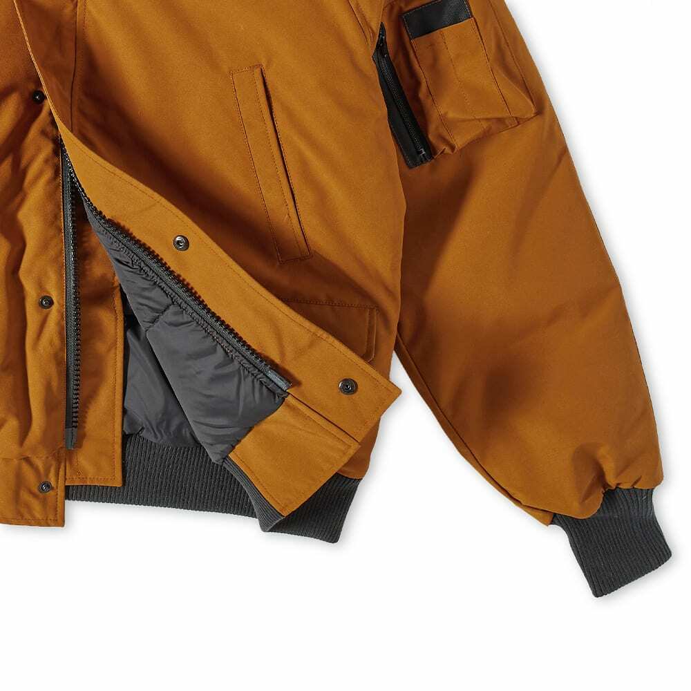 Canada Goose Men's Chilliwack Bomber Jacket in Klondike Gold Canada Goose
