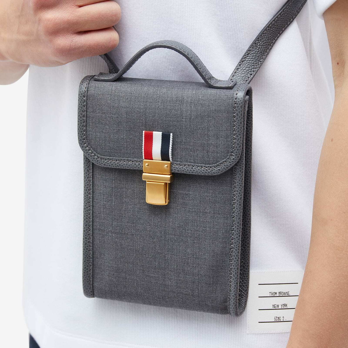 Thom Browne Men's Twill Cross Body Bag in Medium Grey Thom Browne