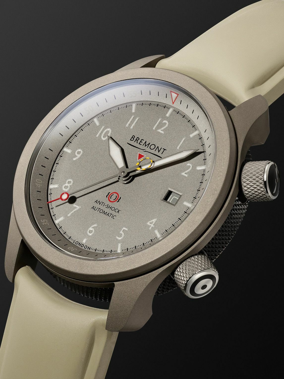 Bremont - MB Savanna Automatic Chronometer 43mm Titanium and Rubber ...