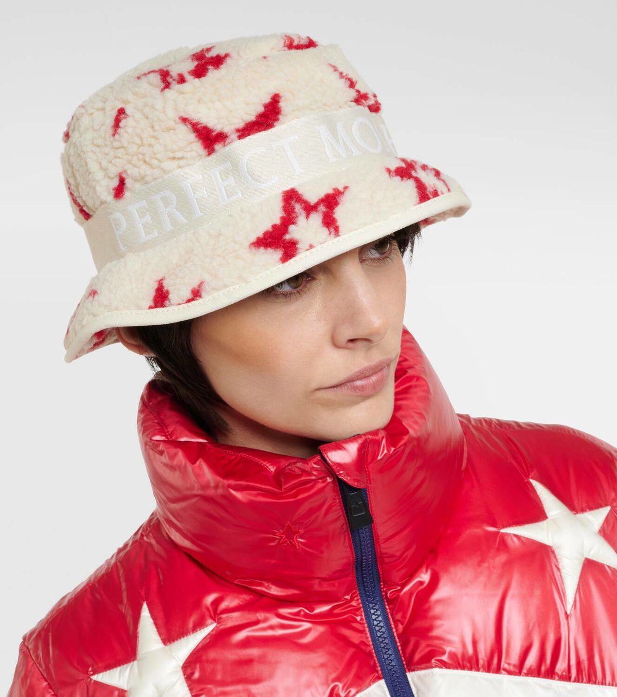 Perfect Moment Star sherpa fleece bucket hat Perfect Moment