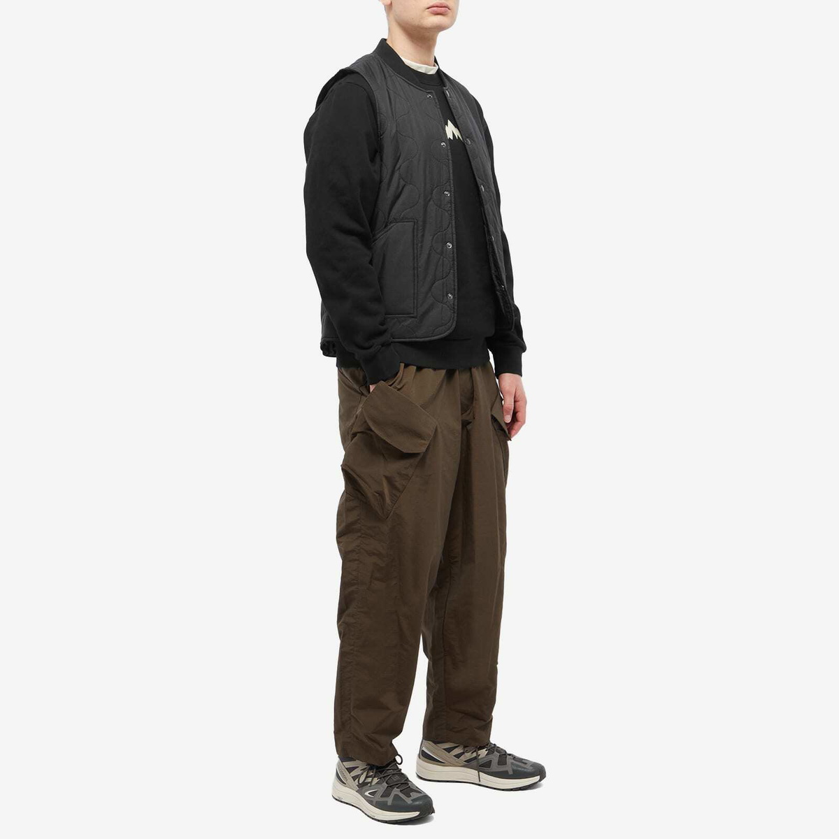 Afield Out Men's Alp Applique Crew Sweat in Black Afield Out