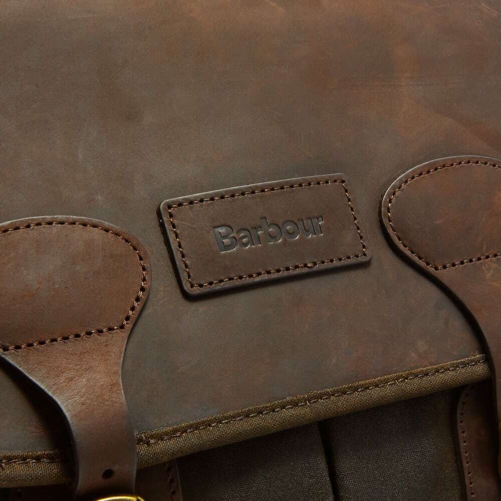 Barbour Men's Wax Leather Tarras in Olive Barbour