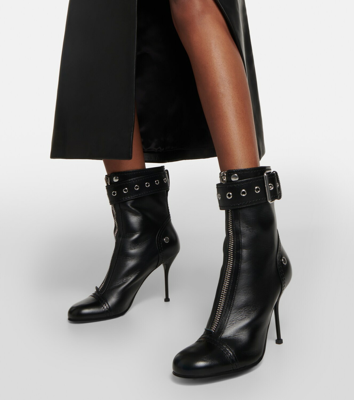 Alexander McQueen Leather ankle boots Alexander McQueen