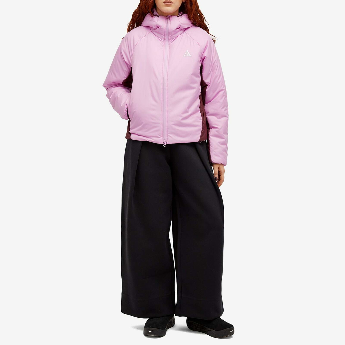 Nike Women's ACG Primaloft Rope de Dope Jacket in Pink/Burundy/White Nike