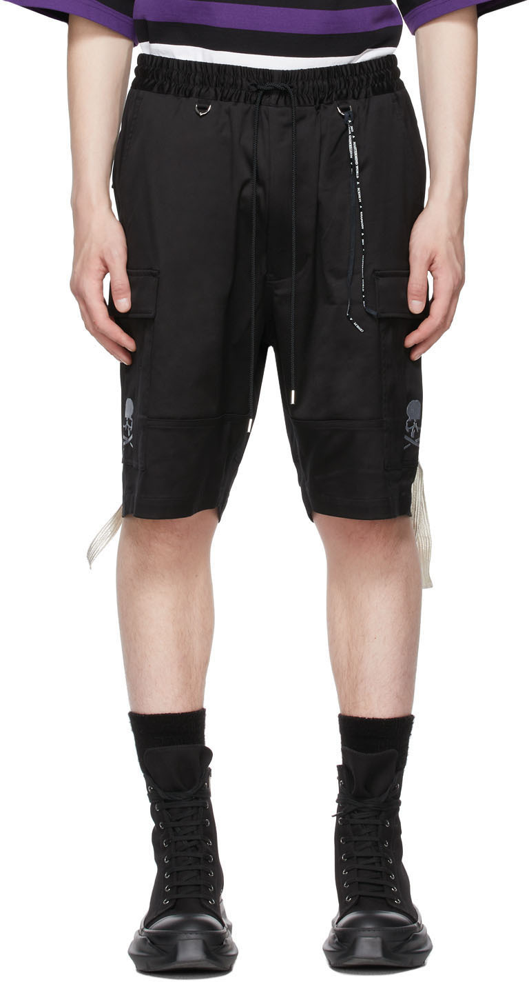 mastermind WORLD Black Logo Cargo Shorts MASTERMIND WORLD