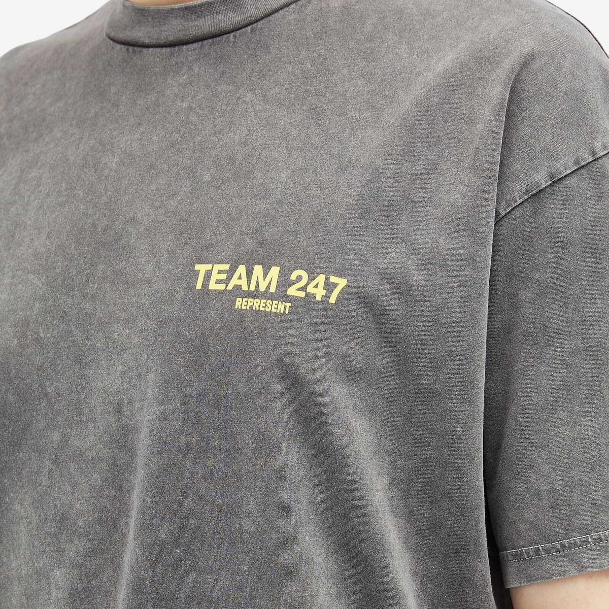 Represent Men's Team 247 Oversized T-Shirt in Pewter/Lemon Represent