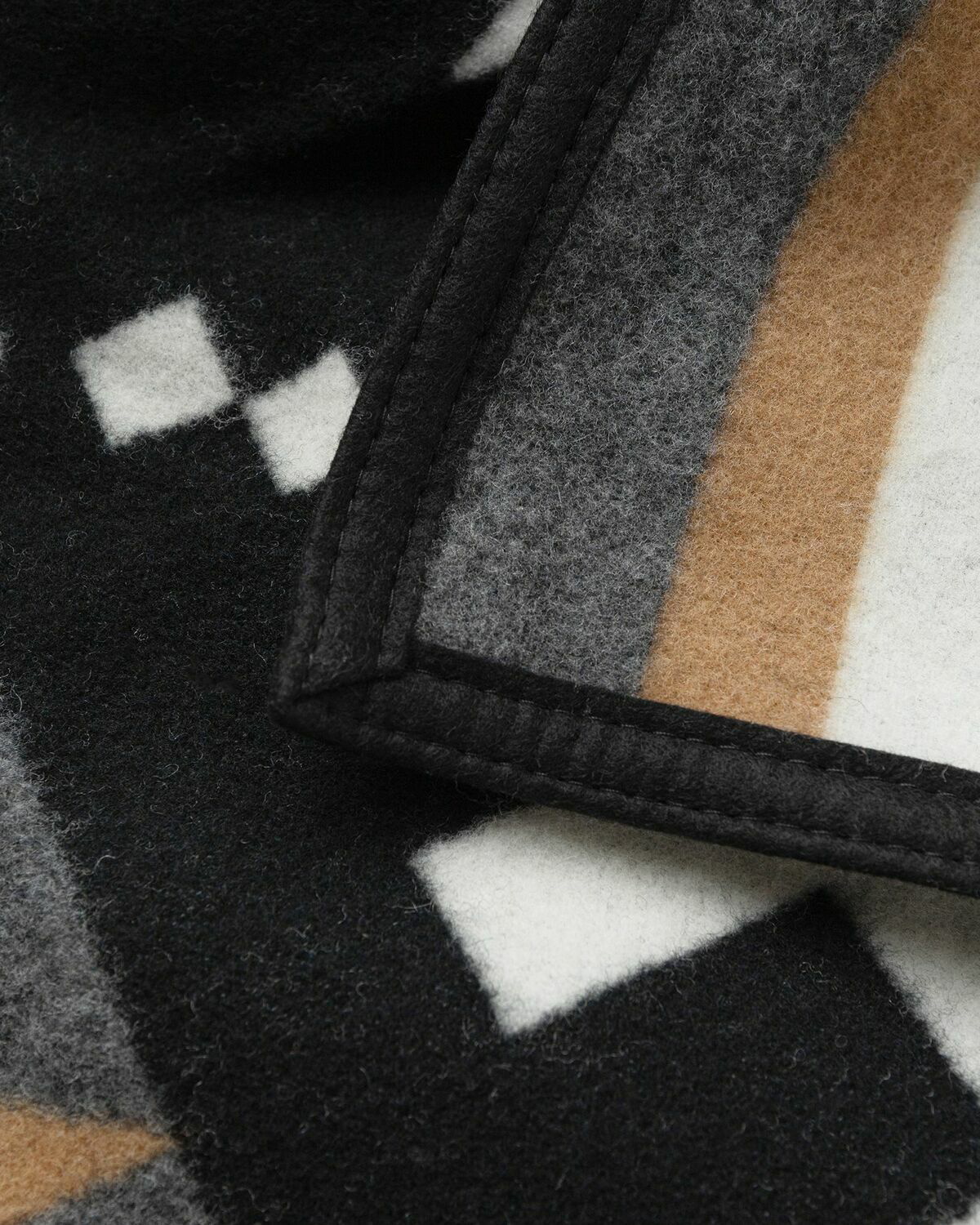 Pendleton Jacquard Napped Throw Black/White Home Deco Pendleton