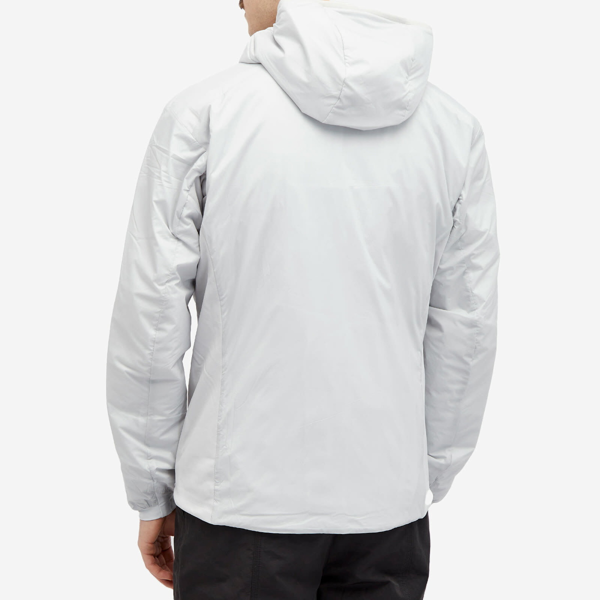 Arc'teryx Men's Atom Hooded Jacket in Solitude Arc'teryx