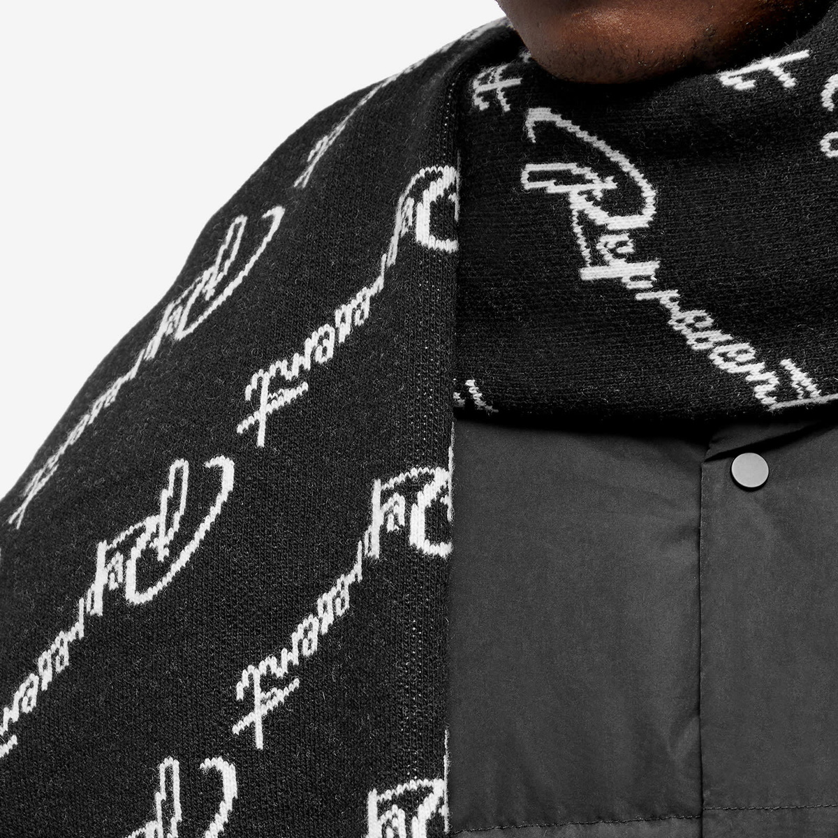 Represent Men's Jaquard Scarf in Black Represent
