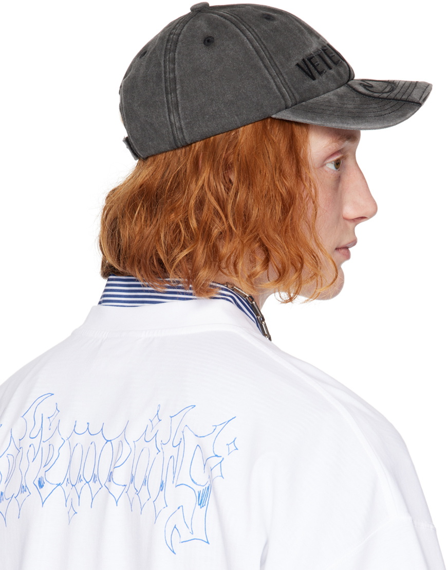 VETEMENTS Black Metal Logo Cap Vetements