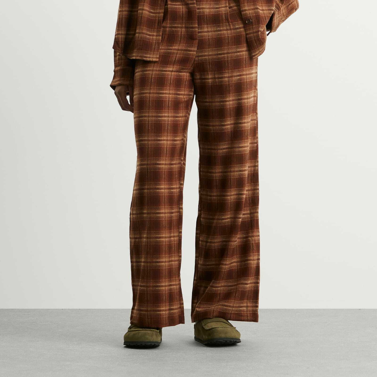 4th & Reckless Women's Tove Check Trousers in Multi 4th & Reckless