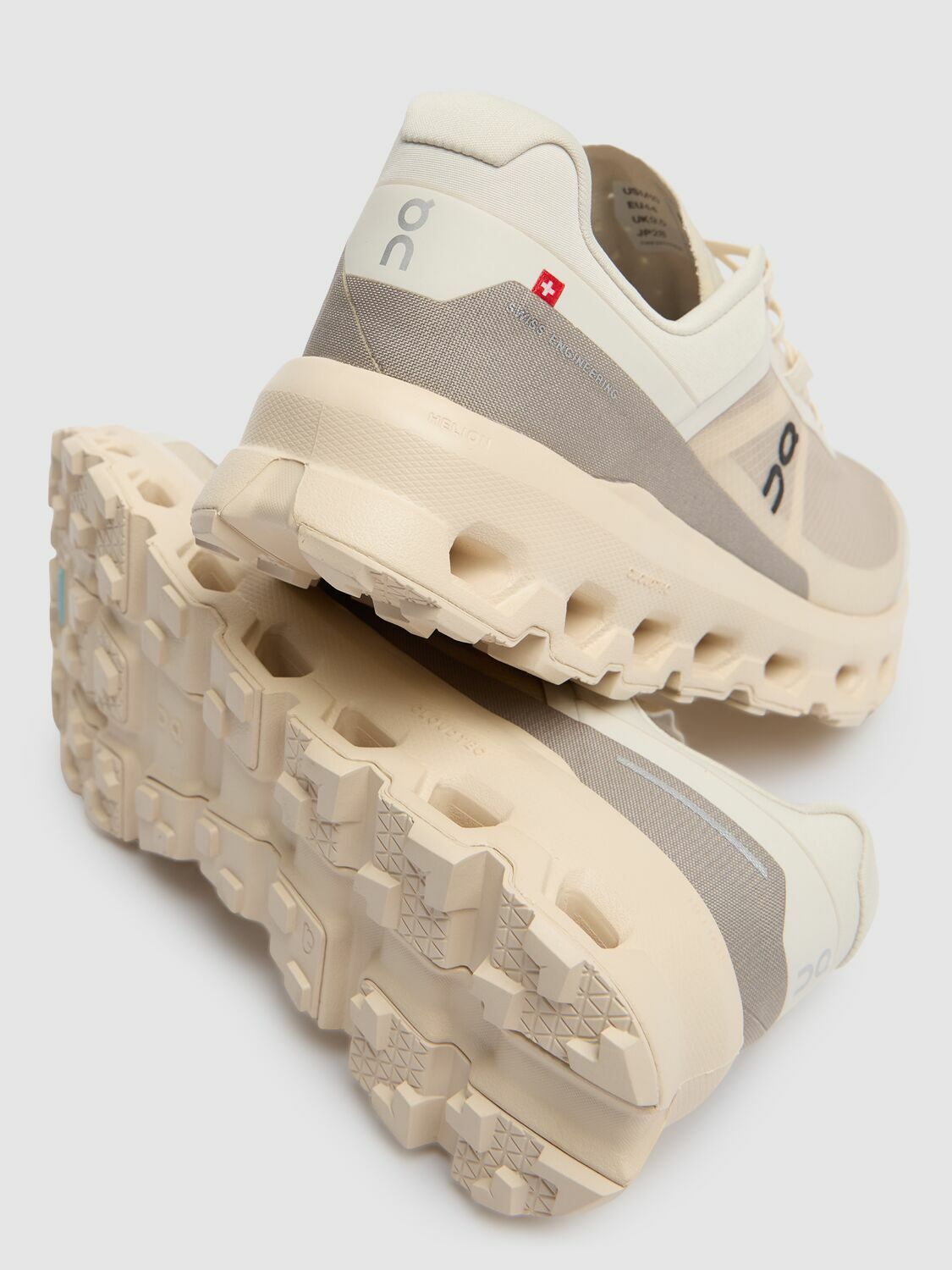 ON Cloudvista 2 Sneakers On