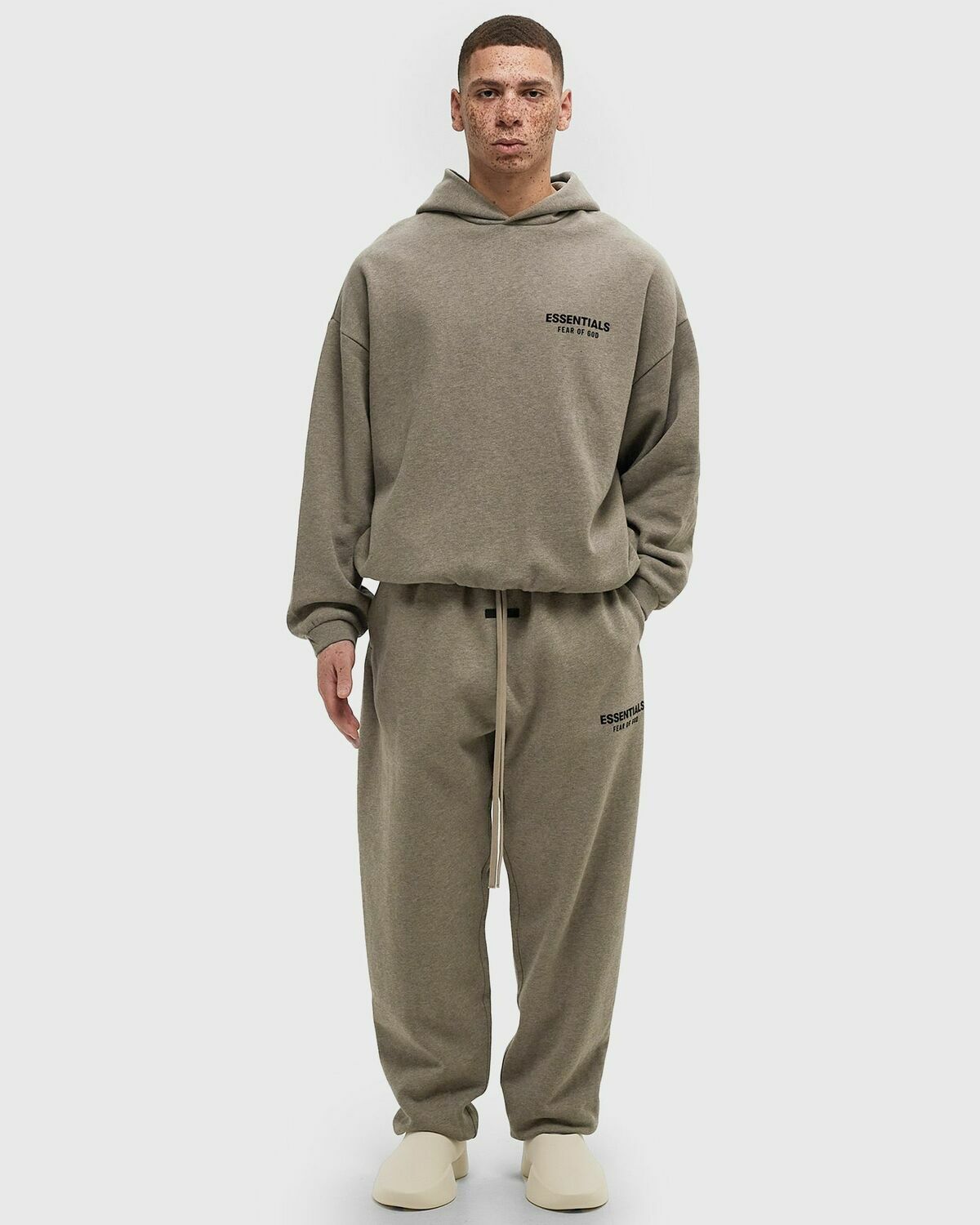 Fear Of God Essentials Fleece Essential Sweatpant Grey Fear Of God ...
