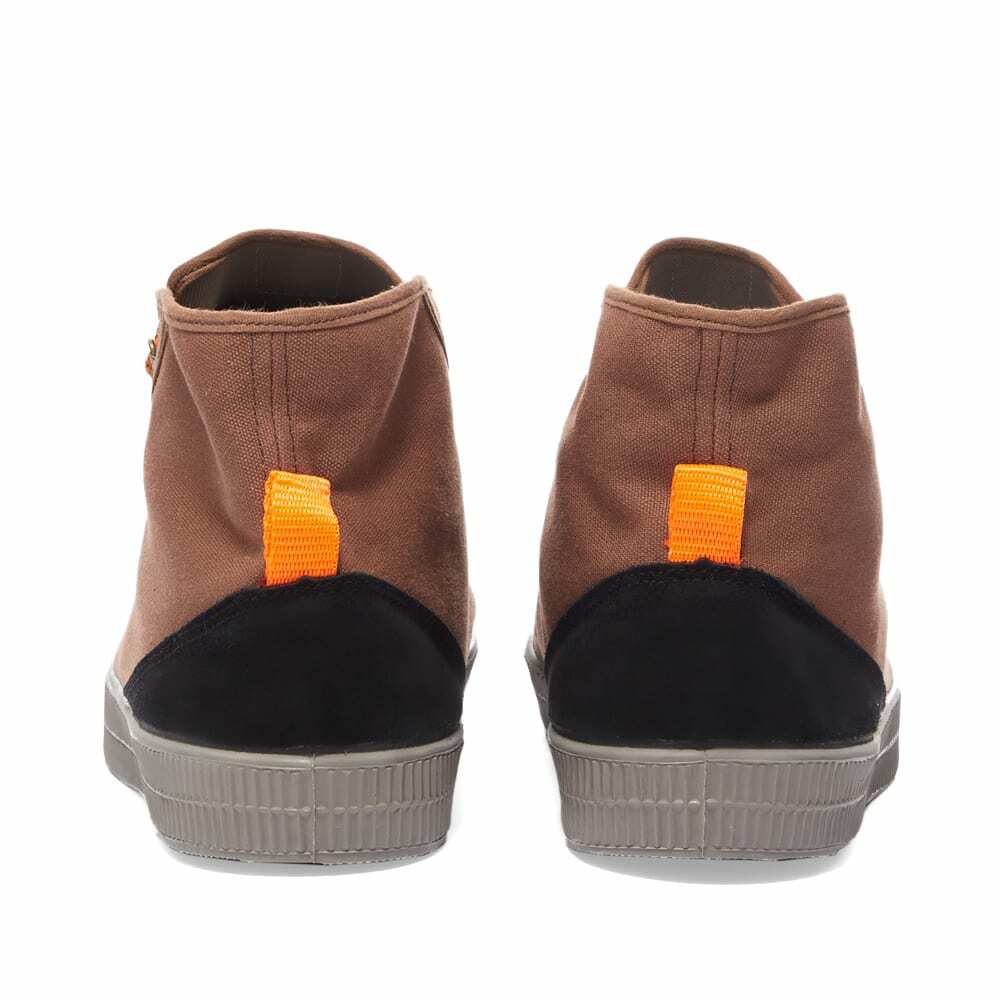 Novesta Men's Star Dribble Trampka Sneakers in Brown/Grey Novesta