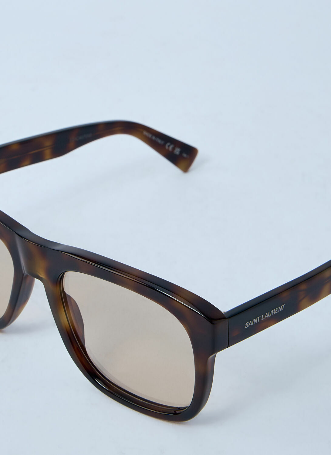 Saint Laurent SL 558 Sunglasses Saint Laurent