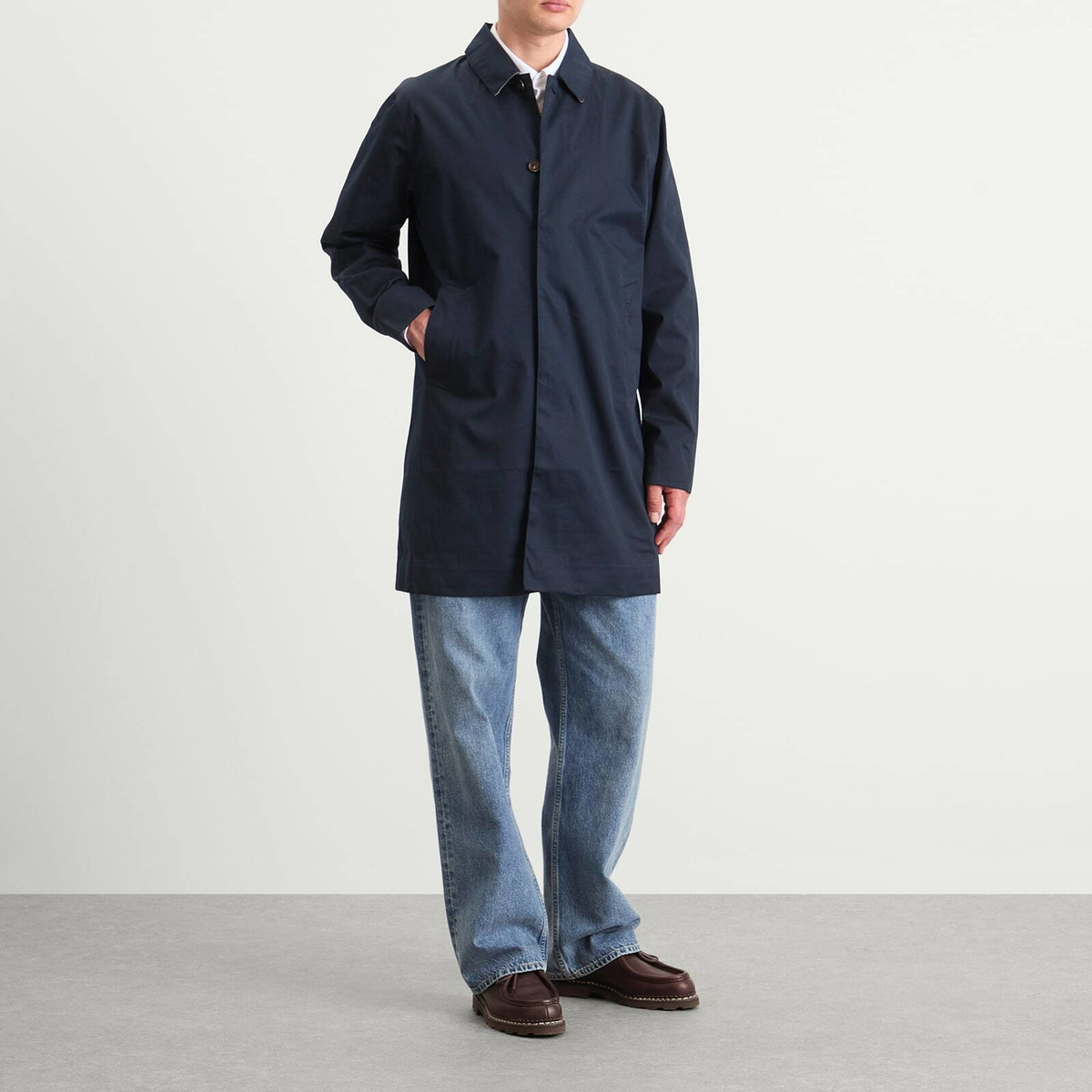Barbour Men's Lorden Waterproof Mac in Navy Barbour