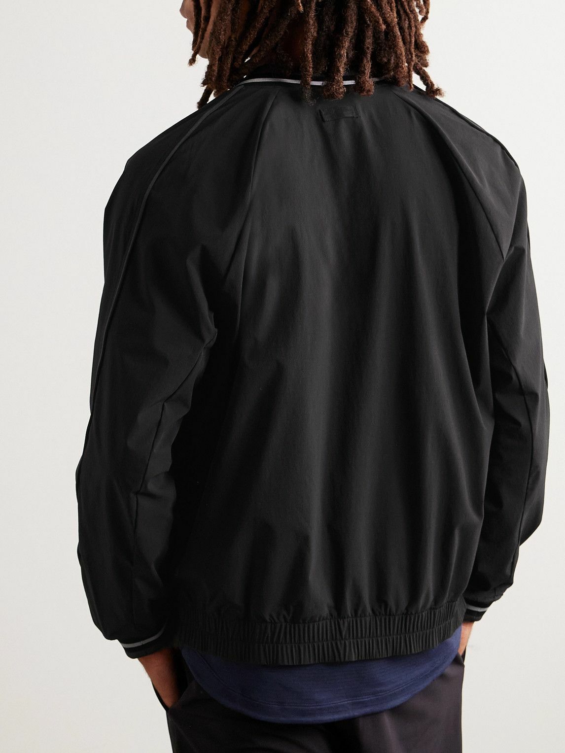 Lululemon - License to Train Shell Bomber Jacket - Black Lululemon
