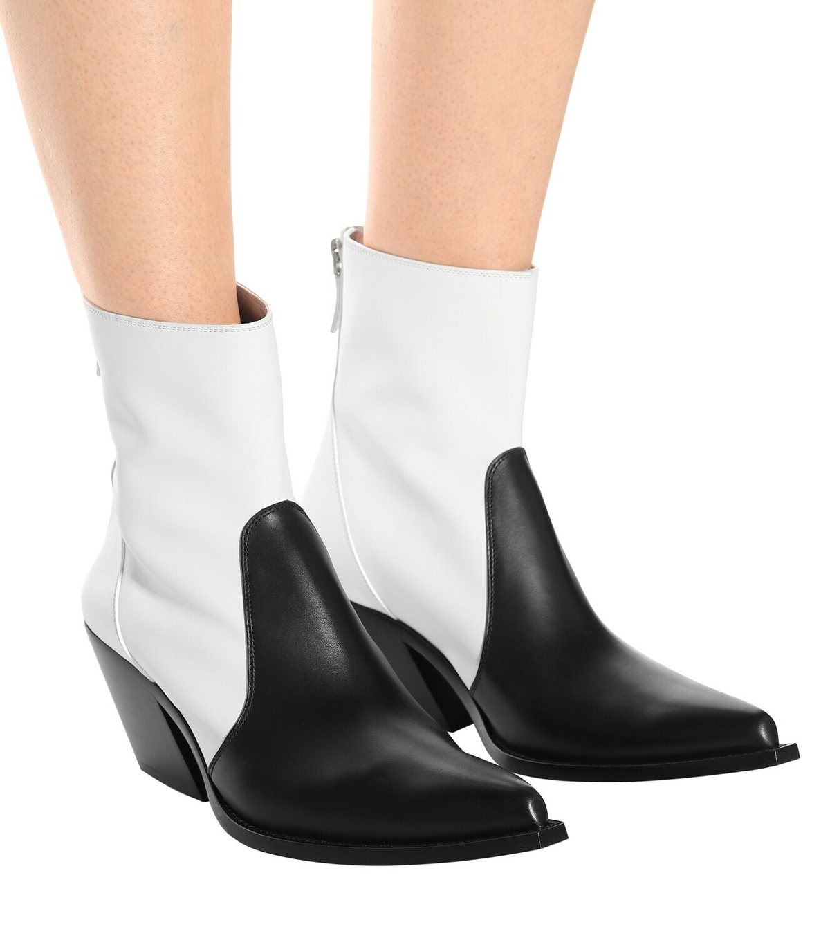 Givenchy - Leather cowboy boots Givenchy