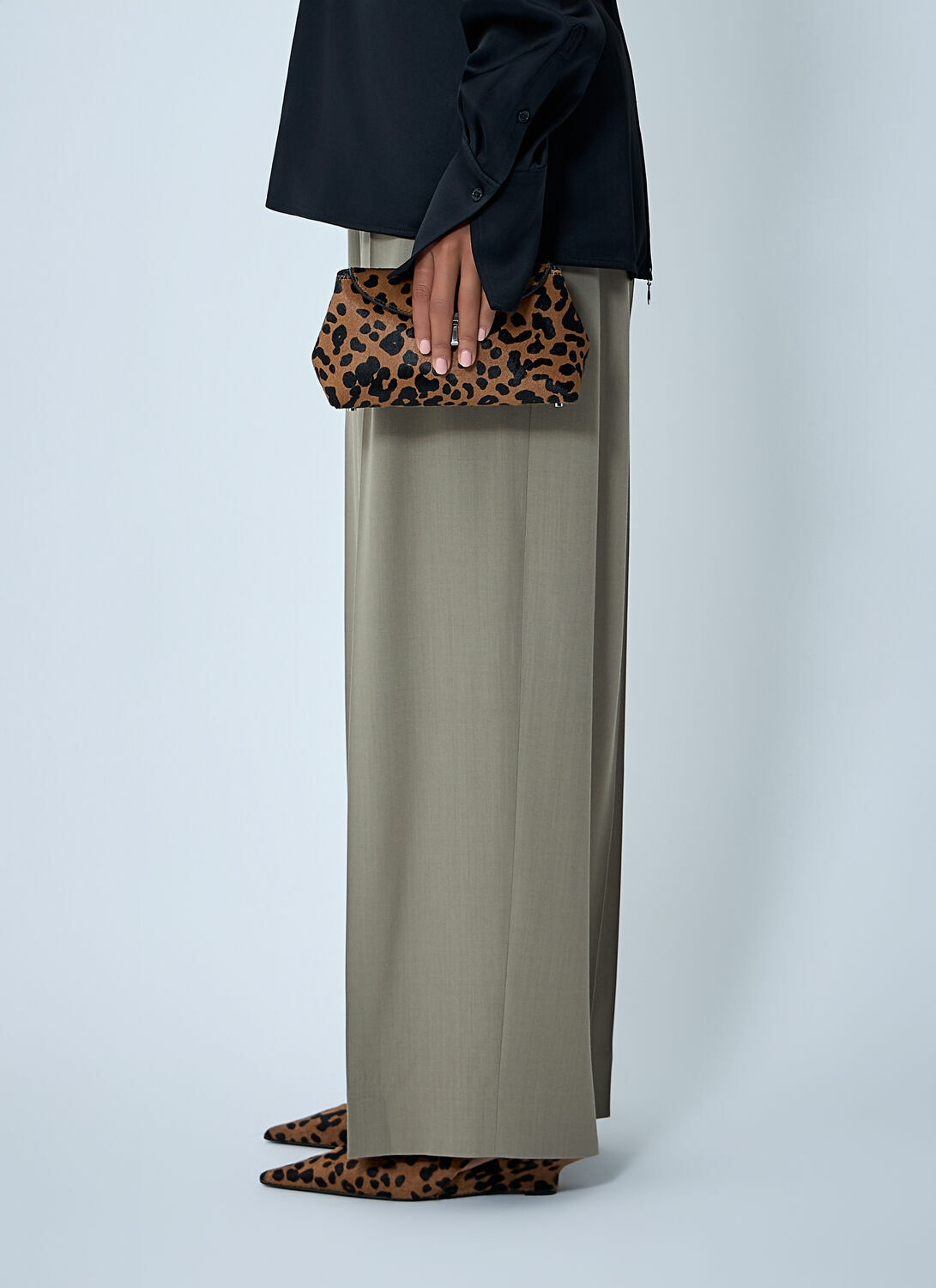 TOTEME Mini T-Lock Clutch Bag Toteme