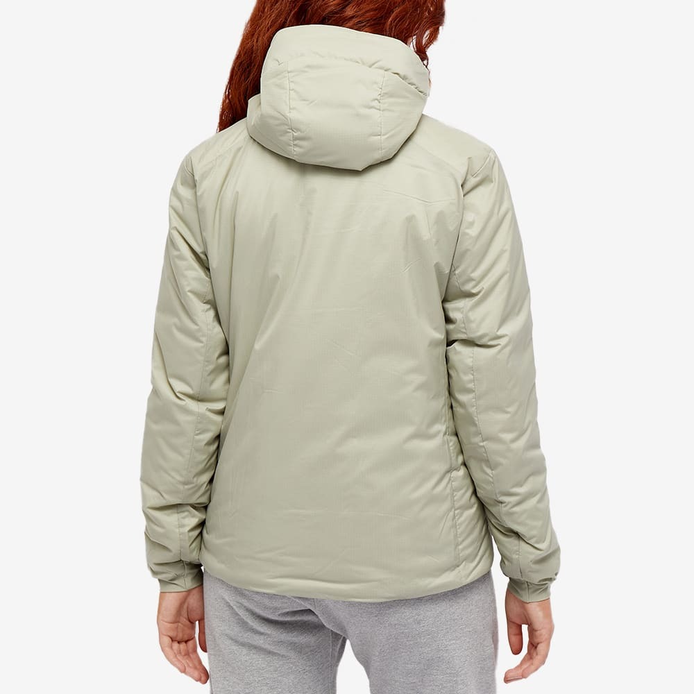 Arc'teryx Women's Atom Heavyweight Hoody in Habitat Arc'teryx