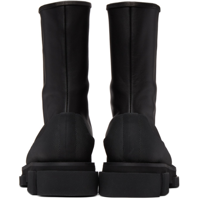 both Black Gao Two-Way Boots both