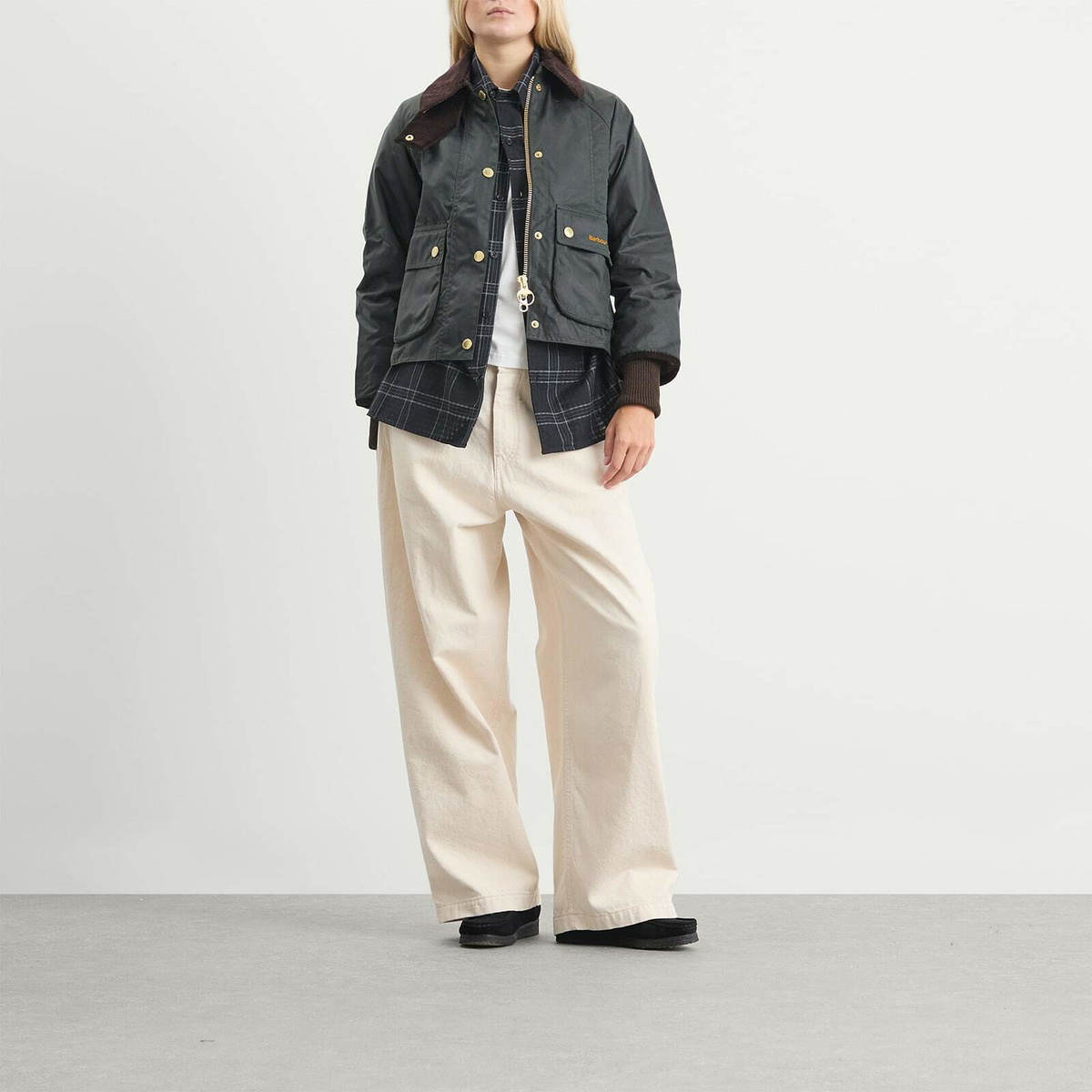 Barbour Women's Cropped Beadnell Wax Jacket in Sage/Ancient Barbour