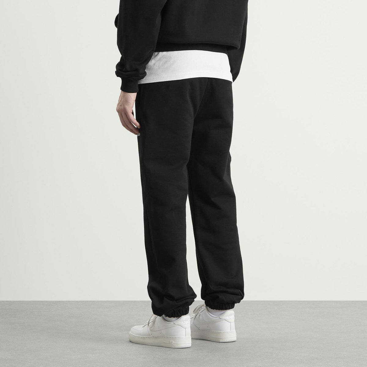 ANNIE HOOD Men's Mini Logo Cuffed Joggers in Black ANNIE HOOD