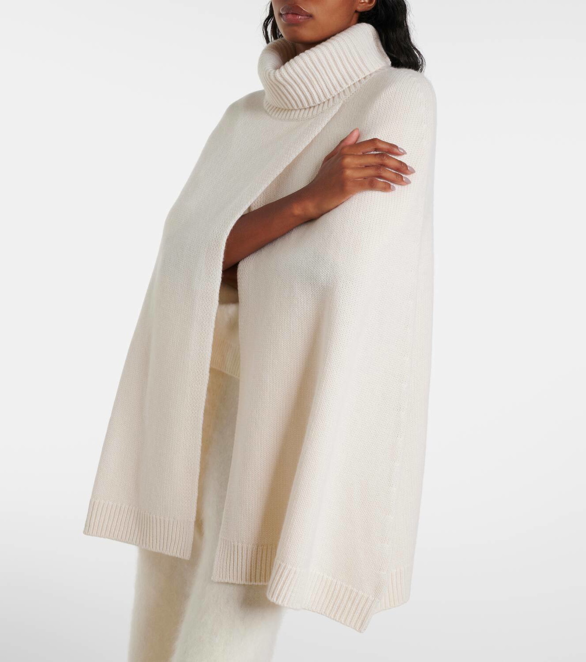 Lisa Yang Annie cashmere poncho Lisa Yang