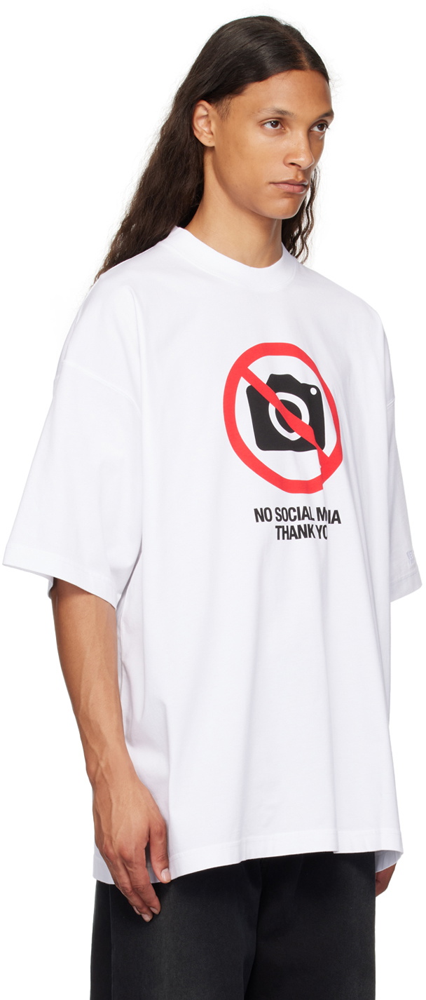 VETEMENTS White 'No Social Media' T-Shirt Vetements