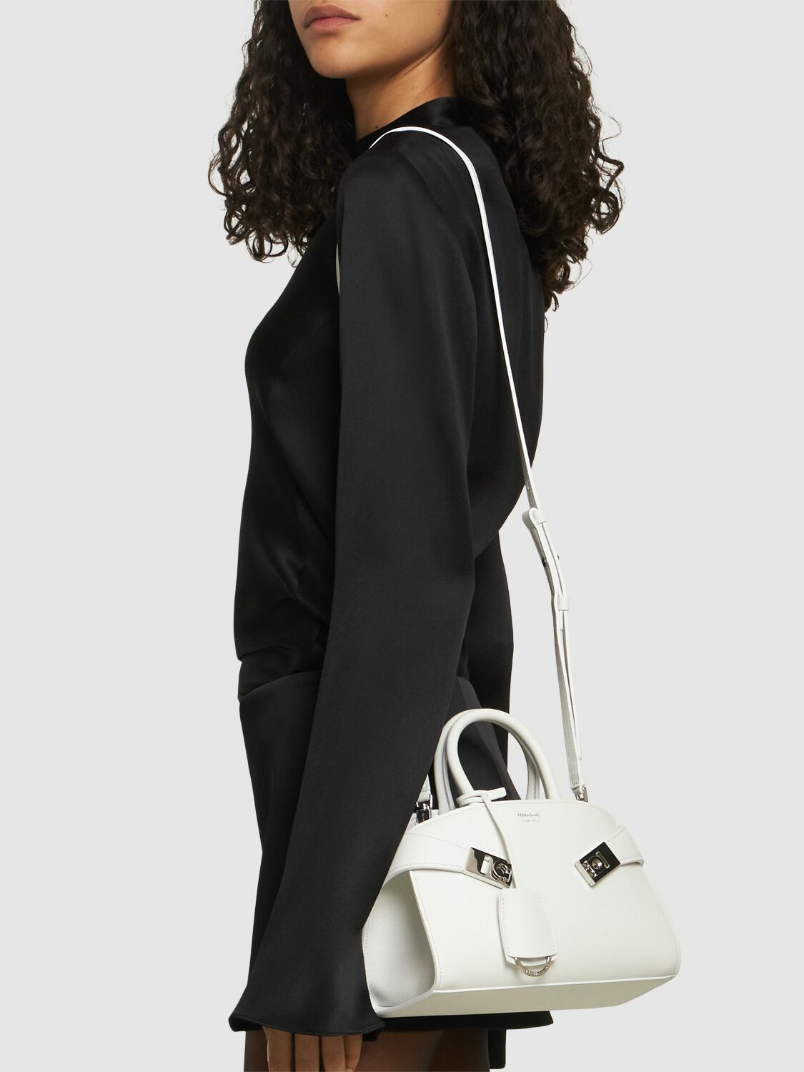 FERRAGAMO - Mini Hug Leather Top Handle Bag Salvatore Ferragamo