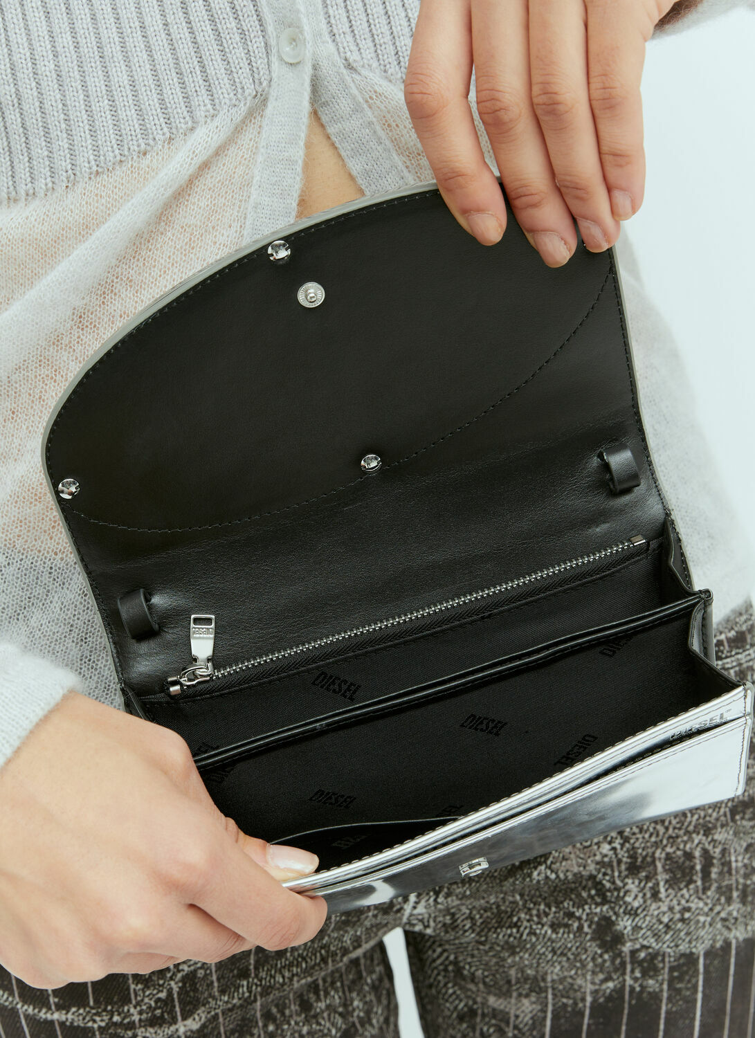 Diesel 1DR Wallet Strap Clutch Diesel