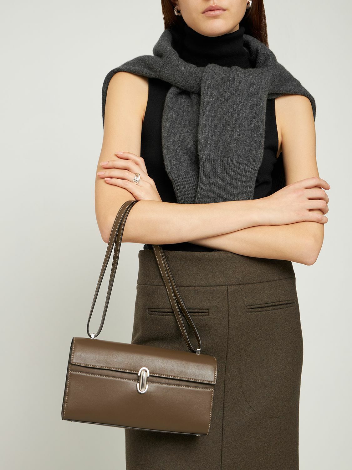 SAVETTE Symmetry 26 Shoulder Bag Savette