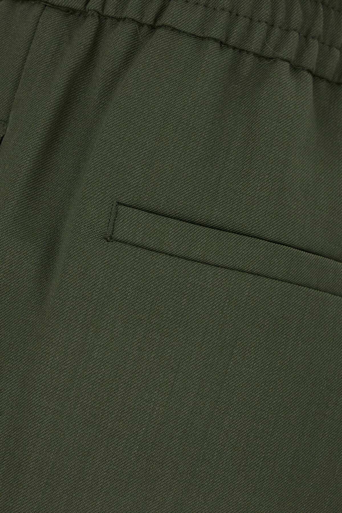 Weekend Max Mara Military Green Stretch Polyester Blend Pants Weekend ...